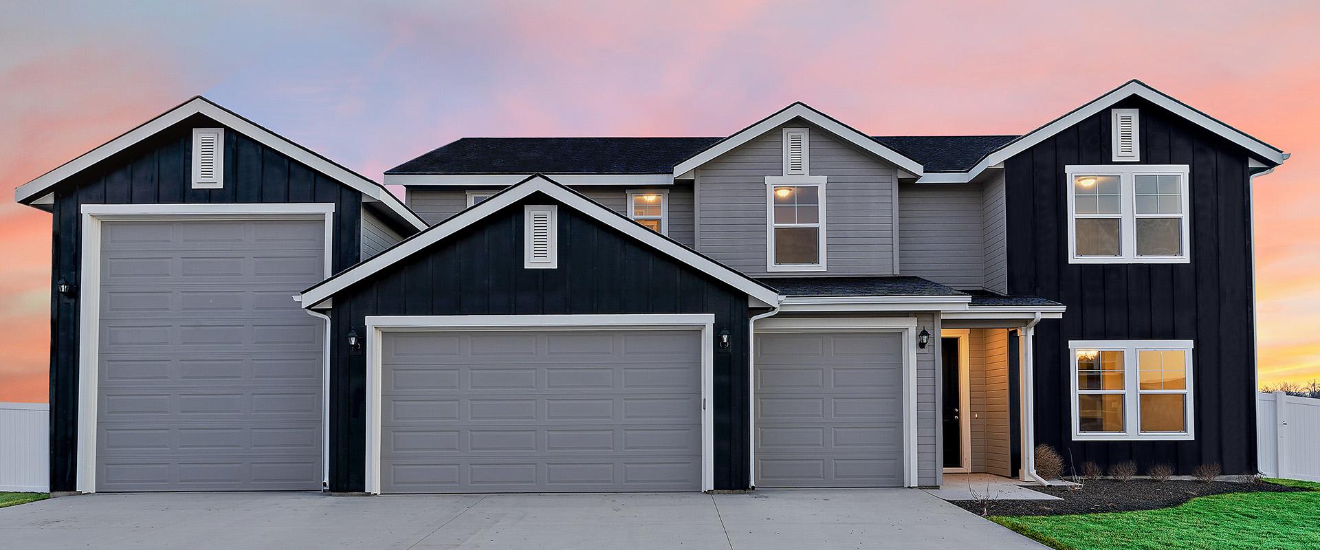 Topaz a 4 - 5 bedroom 3.5 bath home.